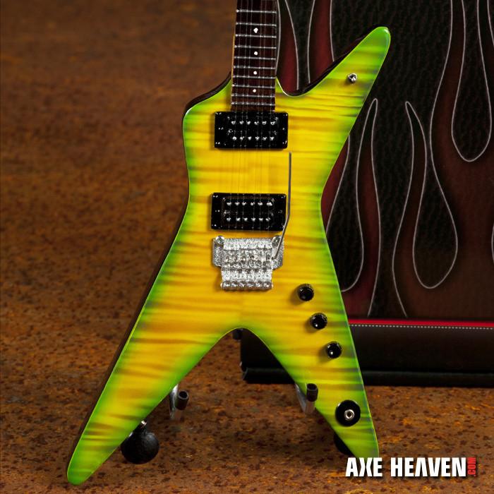 AXE HEAVEN® Exclusive Artist Dimebag Darrell – AXE HEAVEN Miniature Guitars