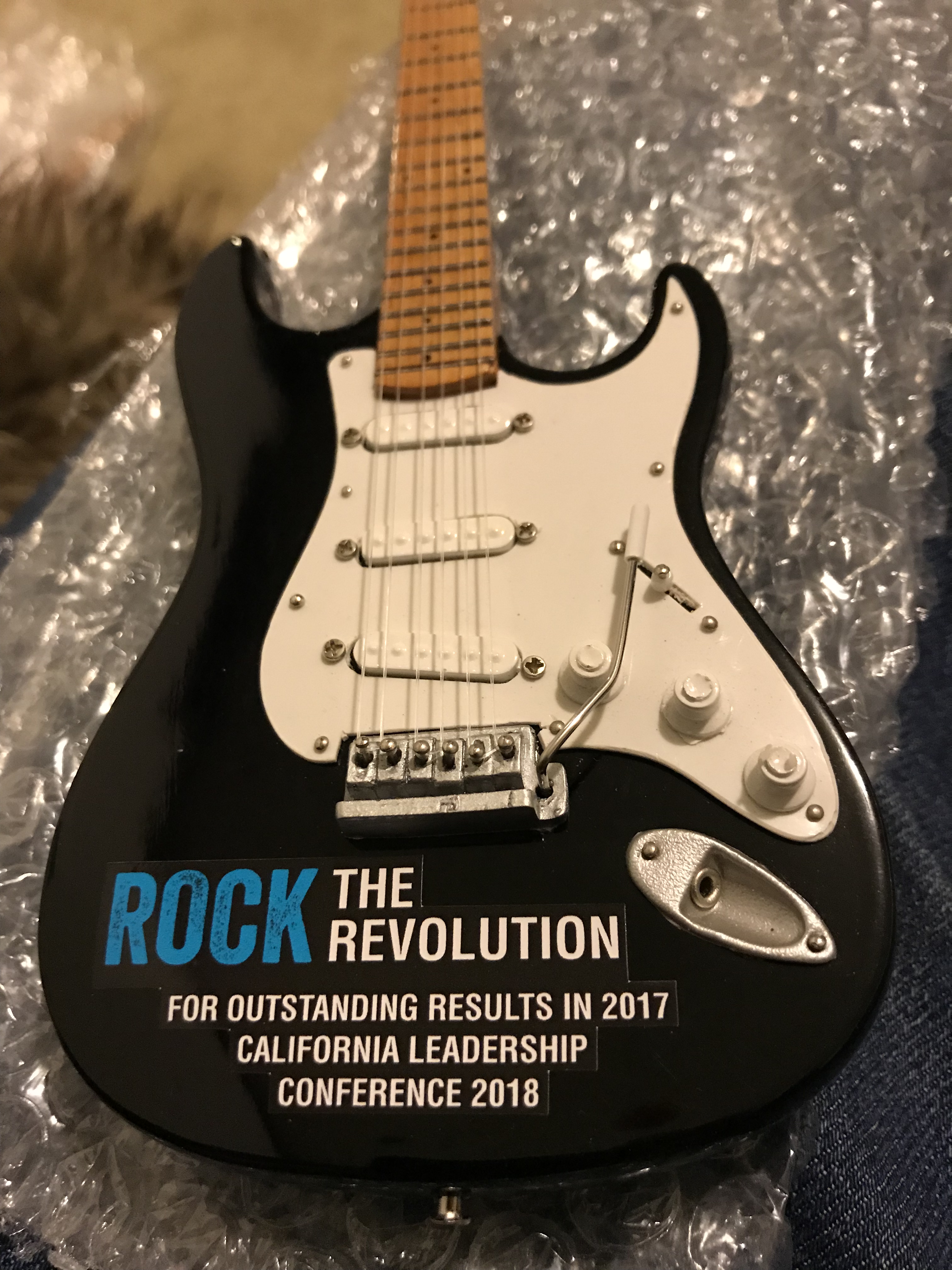PROMO MINI GUITARS with 3M VINYL ADHESIVE – AXE HEAVEN Miniature Guitars