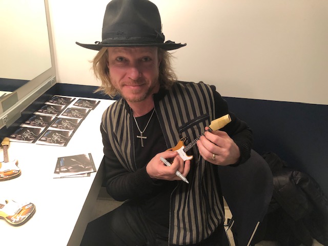 ARTIST MEET & GREET MERCHANDISE – AXE HEAVEN Miniature Guitars